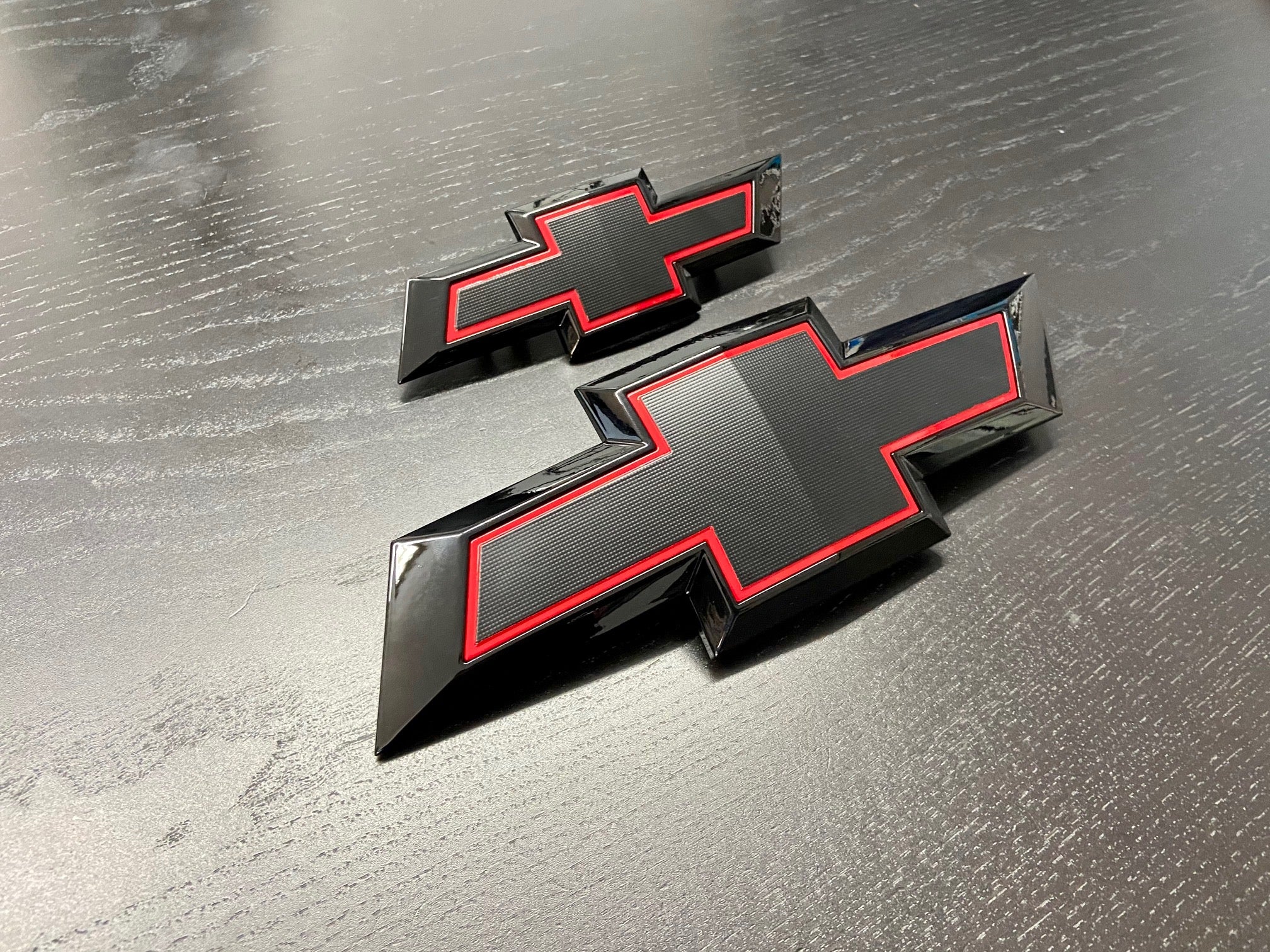 Chevy Suburban Logo